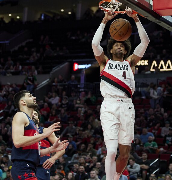 Simons scores 30 points as Trail Blazers beat last-place Simons scores 30 points as Trail Blazers beat last-place